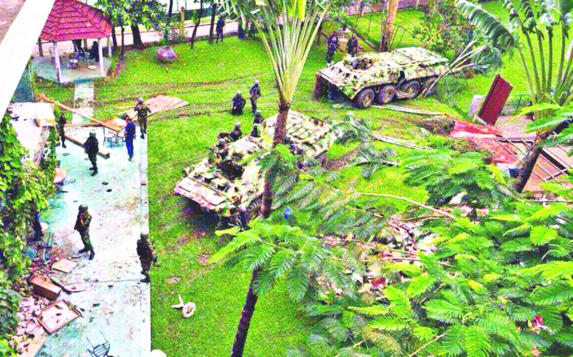 Gulshan attack terrorizes the textile and clothing sector