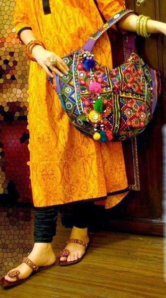 Sindh costume and colorful design added new dimension to Pakistani ...