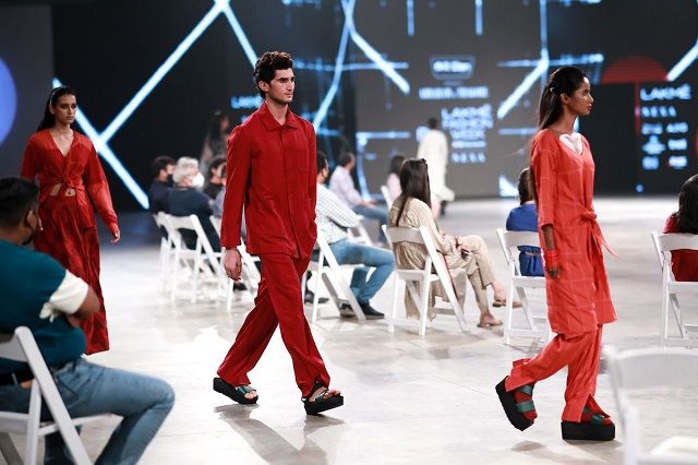 R|ELAN™ showcases innovative collection from recycled PET at Jio World ...