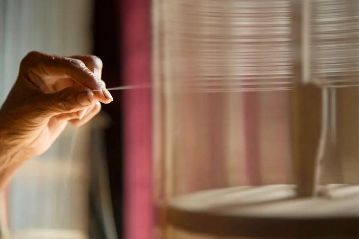 Muslin ‘the cloth that passes through a ring’ revived