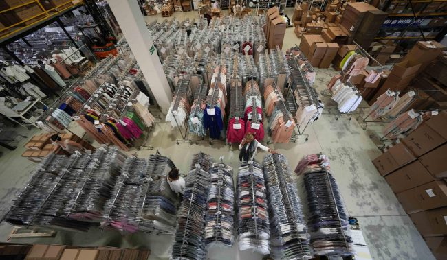 Russian consumers turning to grey market for fashion