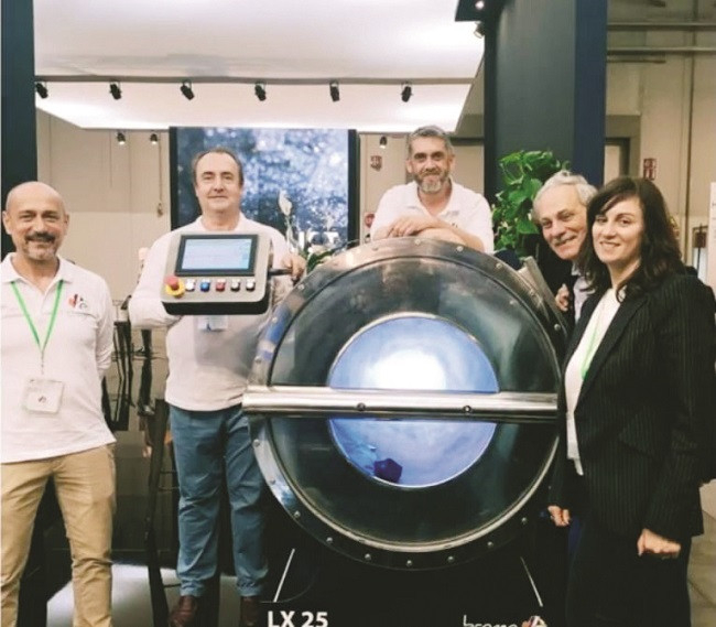 Brongo showcases top-notch washing and dyeing machines at ITMA 2023