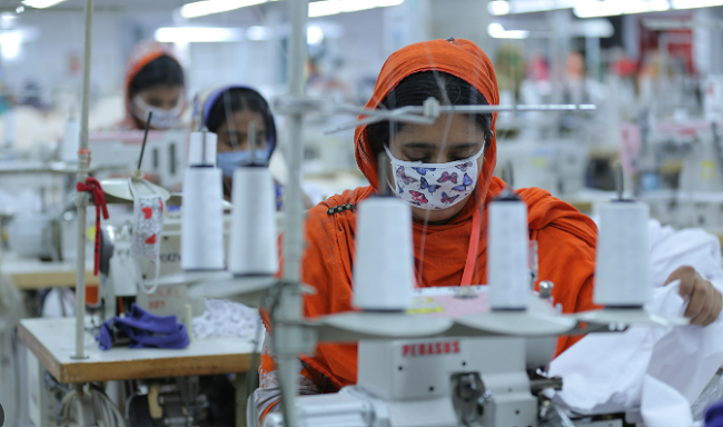 Ways to reduce changeover time and increase efficiency in RMG production