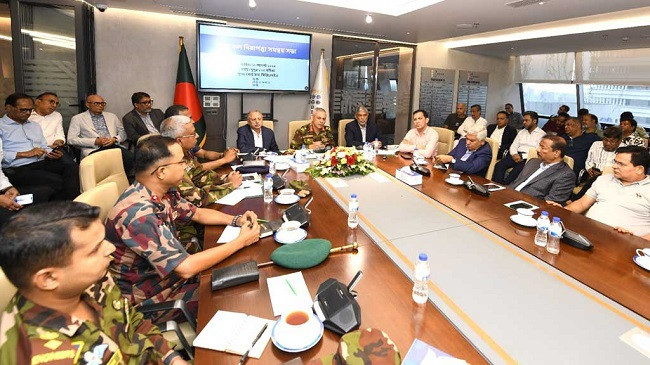 Fruitful meeting holds between BD army and businessmen to resolve the ...