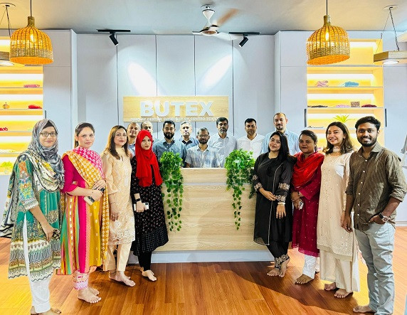 Centro Tex sponsors new Display Center at BUTEX