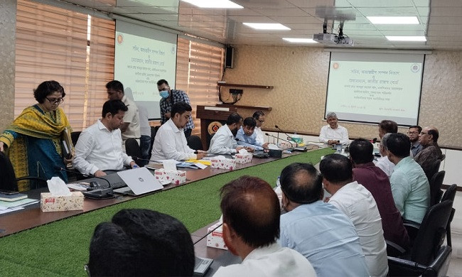 NBR chairman urges customs officials to facilitate import-export