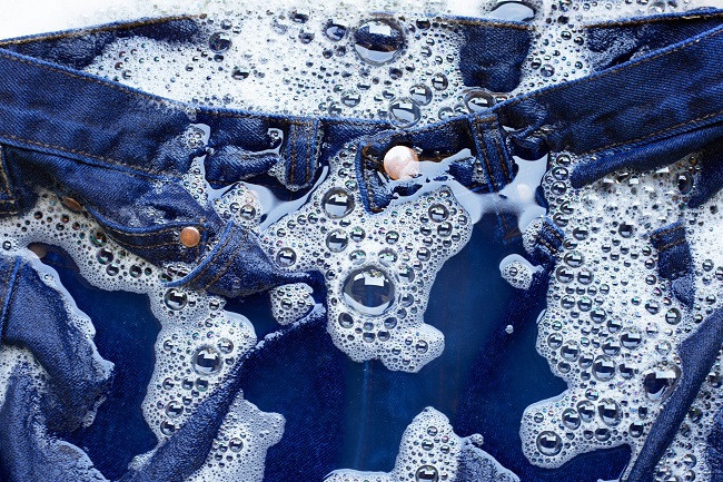 Innovative denim production technologies slash water use—can ...